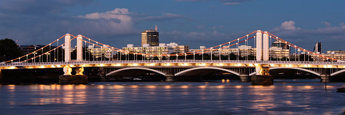 Photograph of Chelsea Embankment 5 | London Photos